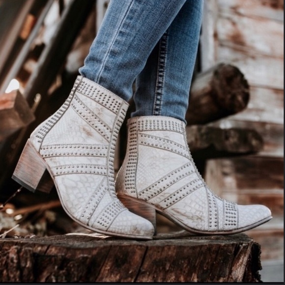 Freebird by Steven | Shoes | Freebird By Steven Nelle Brand New With ...